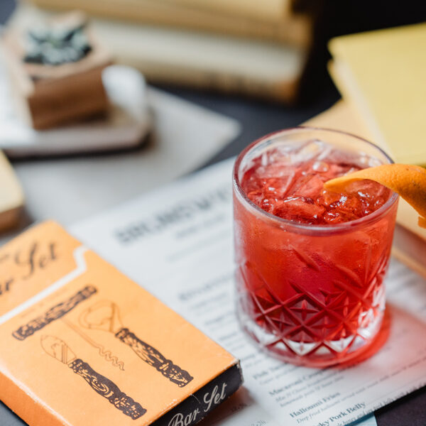 Gastro pub and restaurant in Edinburgh - Brunswick Book Club : BRUNSWICK
